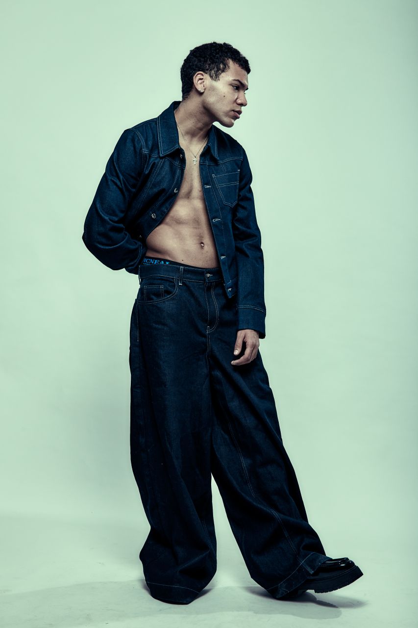 Eugene modello Vienna hostess | DAILYN MODELS MANAGEMENT